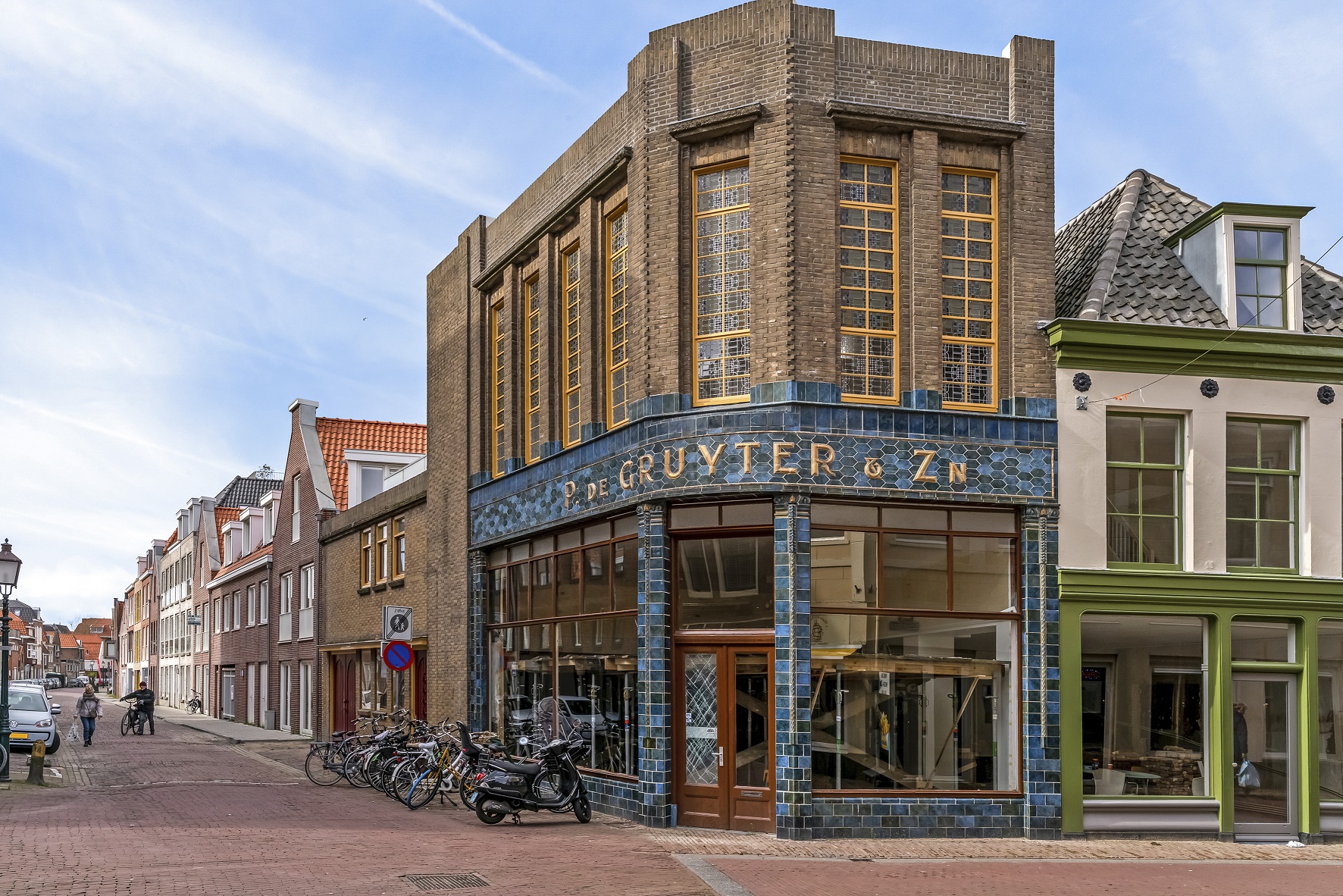 Restauratie historische winkelpand De Gruyter afgerond - OnsWestfriesland